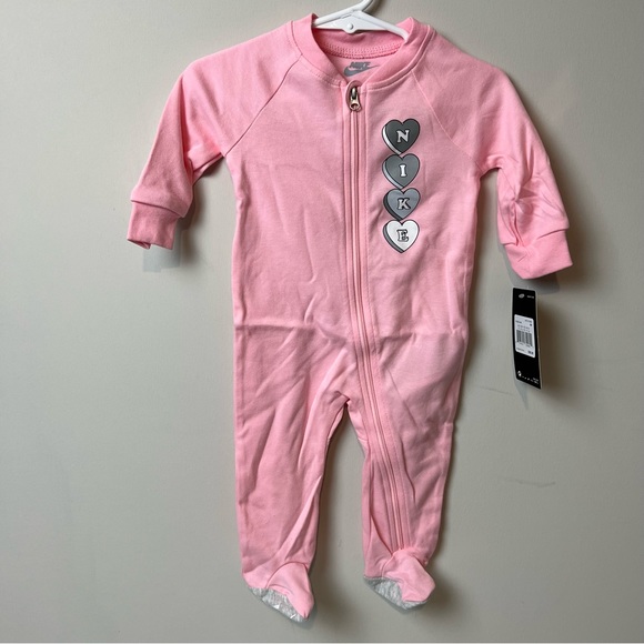 Nike | Pajamas | Nike Baby Girl Valentines Day Heart Sleep Play | Poshmark